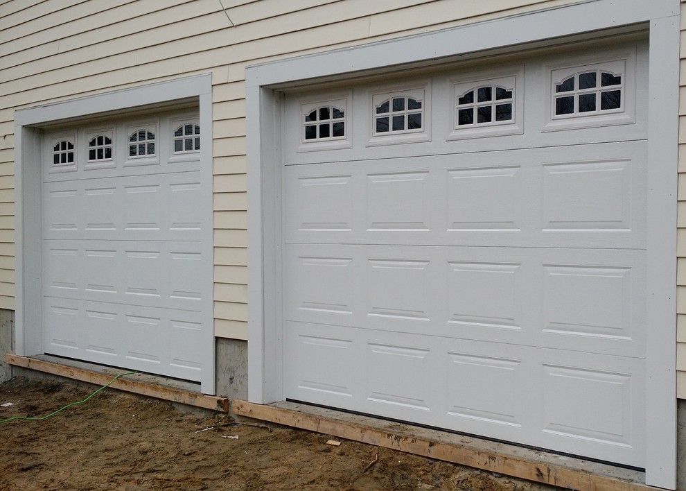White Short Panel Overhead Garage Door with Cascade Inserts ...