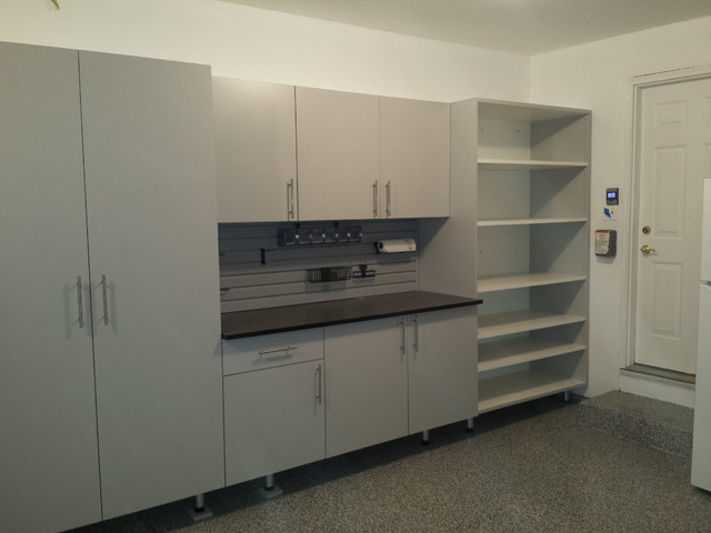 Workbench area and open Shelving - Classique - Garage - Chicago - par ...