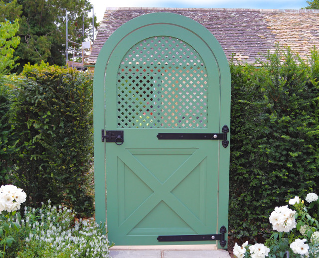Bespoke Garden Gate - Traditional - Granny Flat or Shed - Oxfordshire ...