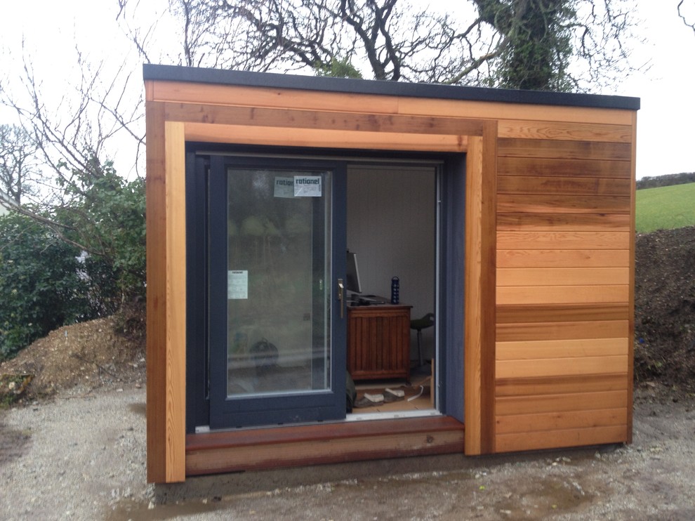 Home office with extra sound proof insulation - Contemporary - Shed ...