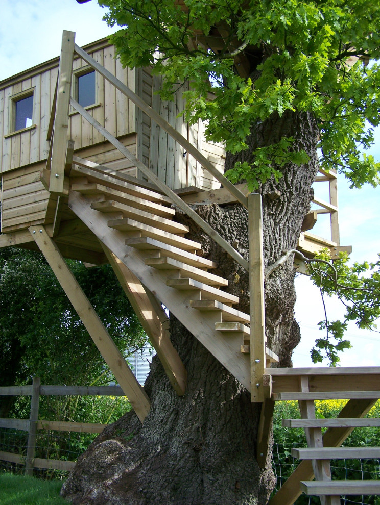 Tree House - Shed - Kent - by Karl Young Carpentry and Design | Houzz