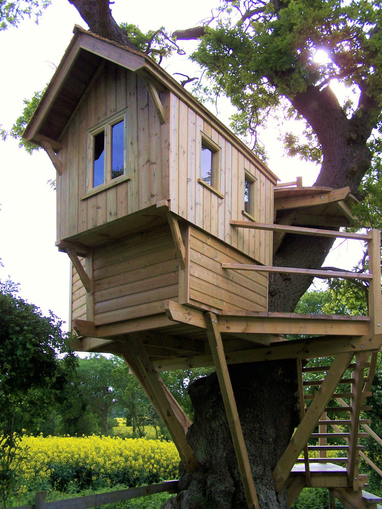 Tree House - Shed - Kent - by Karl Young Carpentry and Design | Houzz