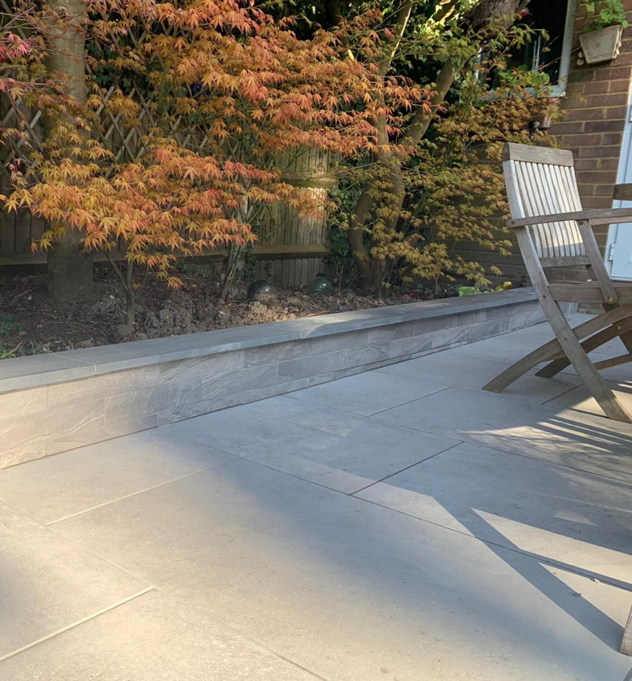 A modern patio transformation using Mineral Porcelain Cladding ...