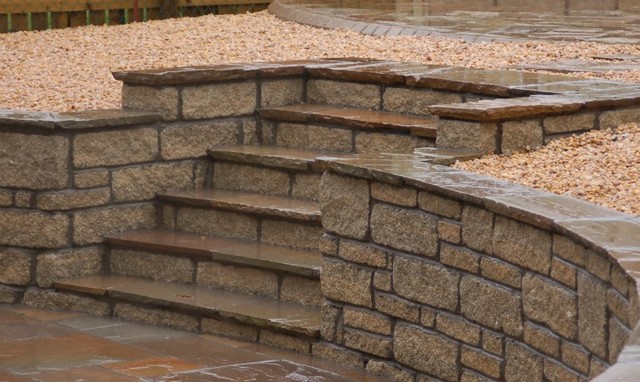 Anstone walling with anstone step risers and sandstone step treads ...