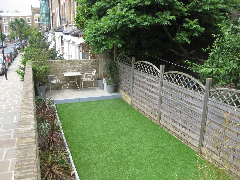 Artificial Lawn Kentish Town - Contemporary - Landscape - London - by A ...