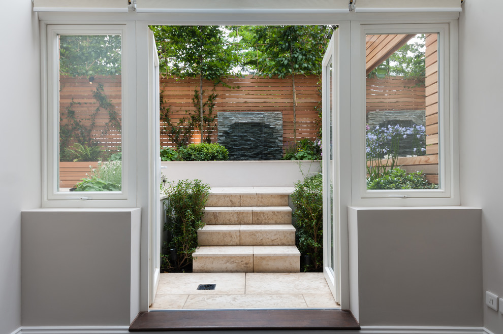 Contemporary Courtyard with Water Feature - Contemporary - Landscape ...