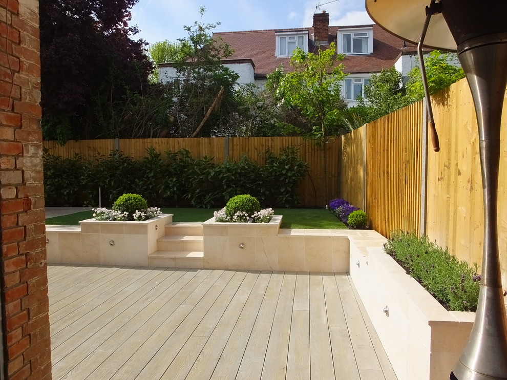 Contemporary Garden In Wimbledon, London - Contemporary - Landscape ...