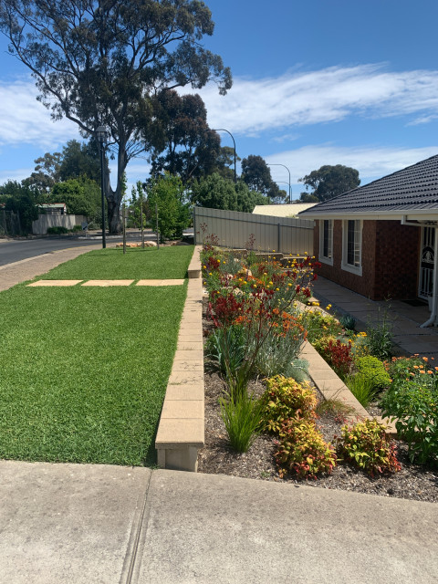 Craigburn Farm | Front Garden - Contemporary - Garden - Adelaide - by ...