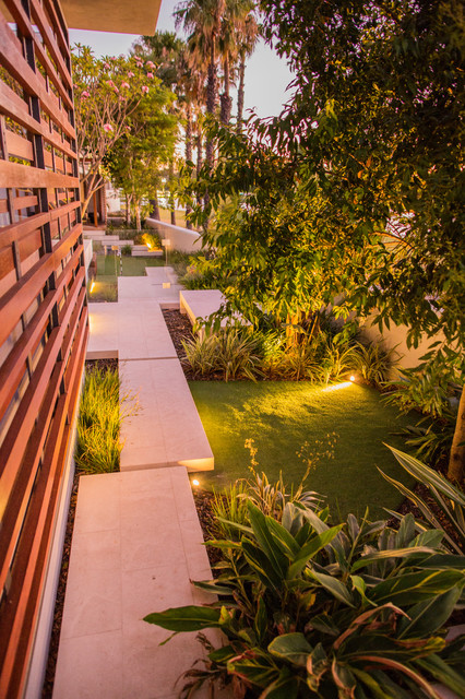 Crown Perth Mansions - Contemporary - Garden - Perth - by LD Total ...