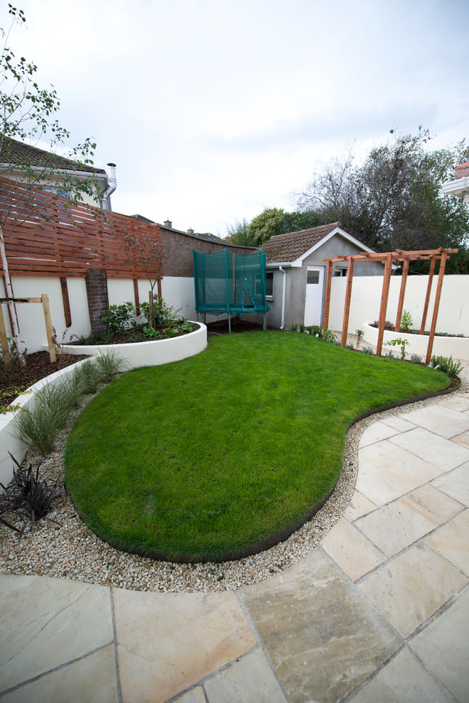 Curved Garden - Modern - Landscape - Dublin - by Greenseed Landscapes ...