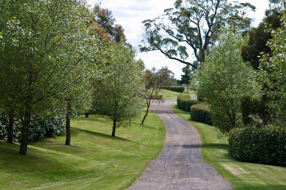 Earth Mounded Garden - Contemporary - Landscape - Canberra - Queanbeyan ...