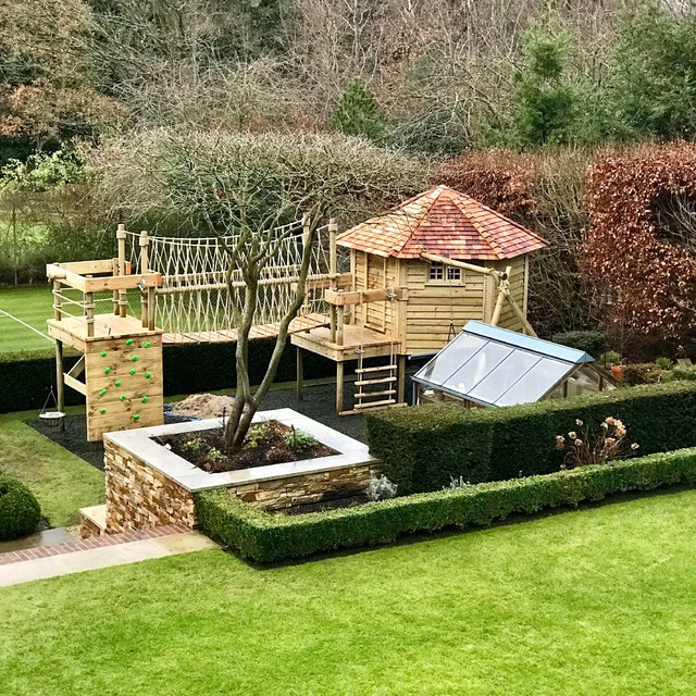 Family playset playhouse Treehouse - Montagne - Jardin - Surrey - par ...