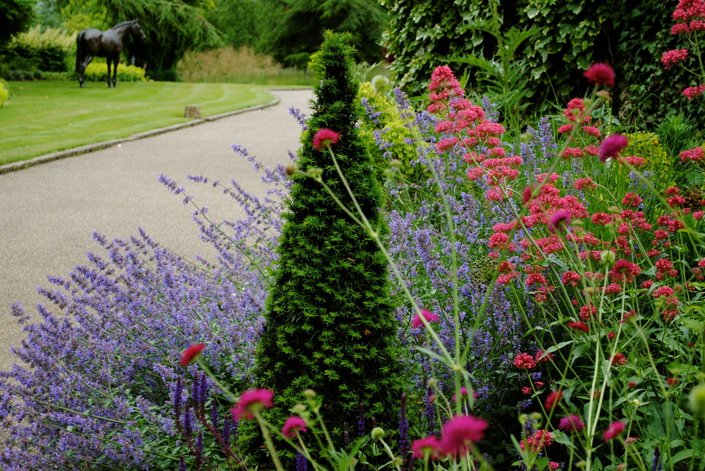 Fingest Manor - Country - Garden - Oxfordshire - by Babylon Design ...