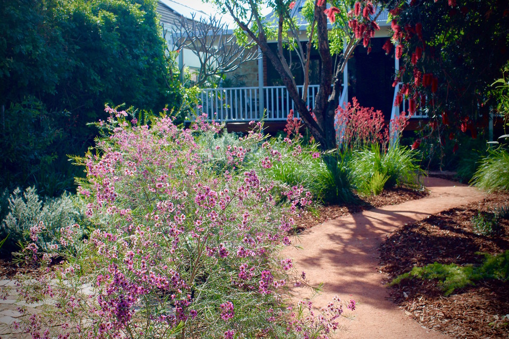 Fremantle Native and Recycled - Traditional - Landscape - Perth - by ...