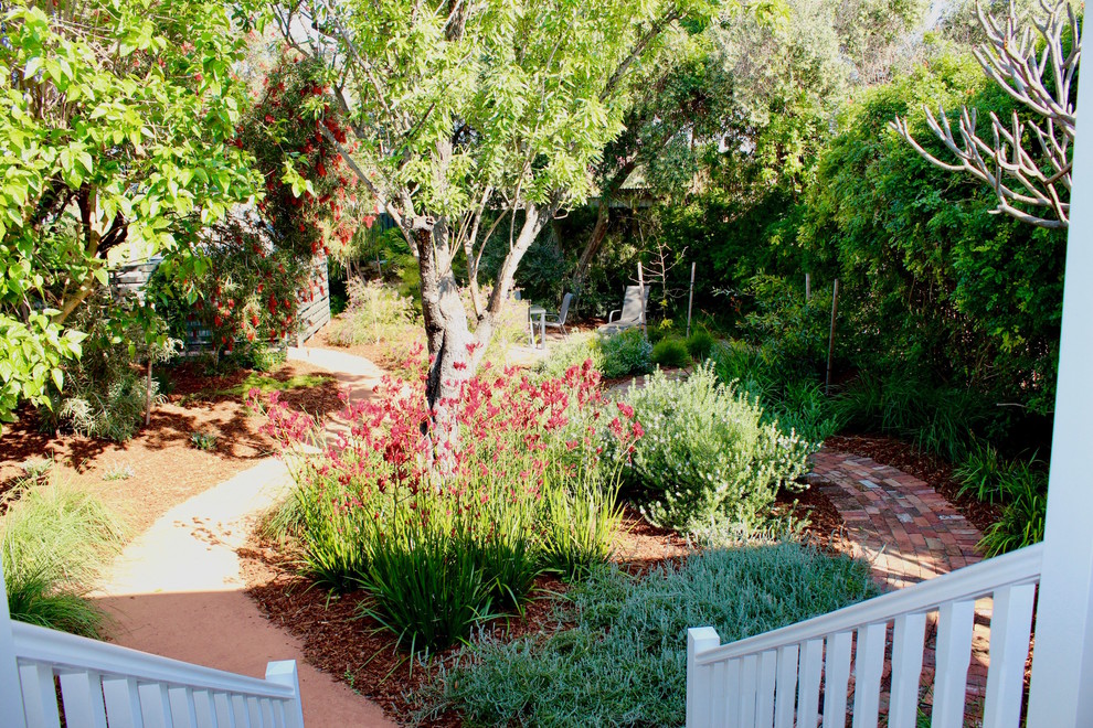 Fremantle Native and Recycled - Traditional - Landscape - Perth - by ...