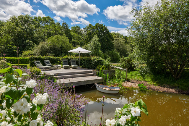 Frillinghurst Mill - Contemporary - Garden - Hampshire - by Mark Hardy ...