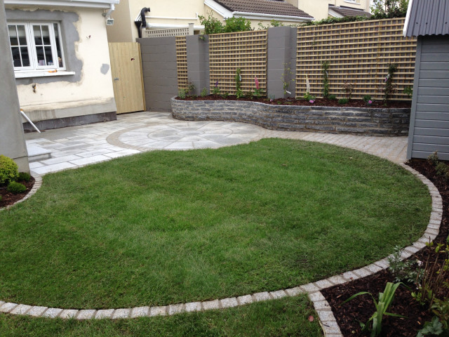 Granite - Garden - Dublin - by Gardens Forever | Houzz IE