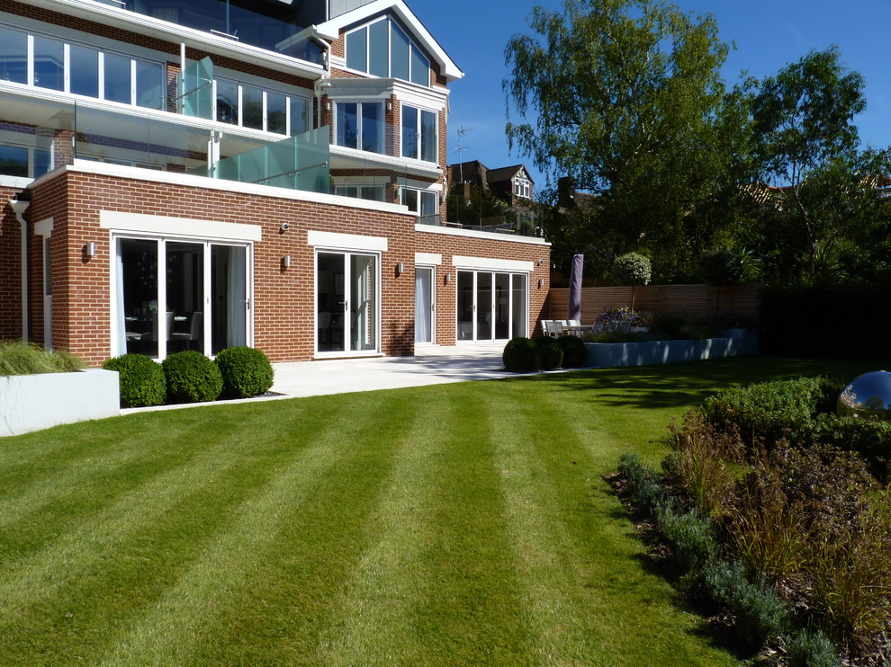 Ground Floor Garden Flat in an exclusive development in North London ...