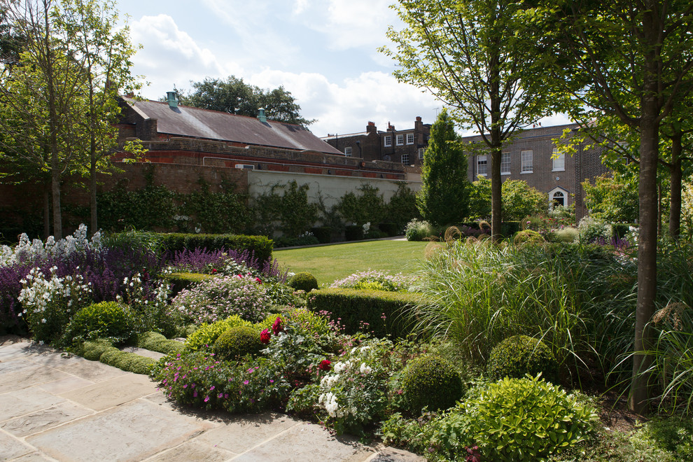 Hammersmith Home - Traditional - Landscape - London - by Randle ...