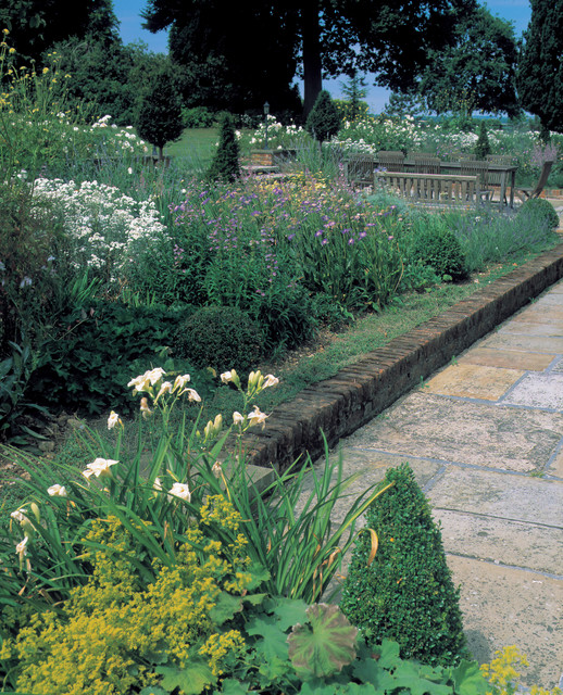 Hampshire Estate - Traditional - Garden - London - by Randle Siddeley ...