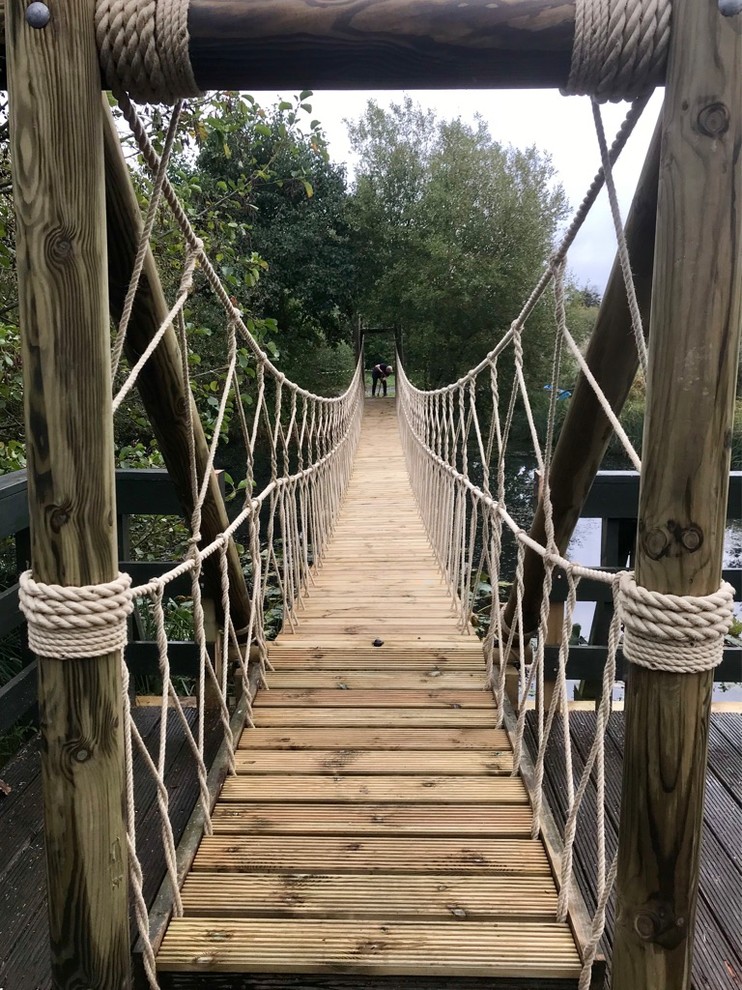 Lake Rope Bridge for London Wetlands Centre 'Wild Walk' project ...