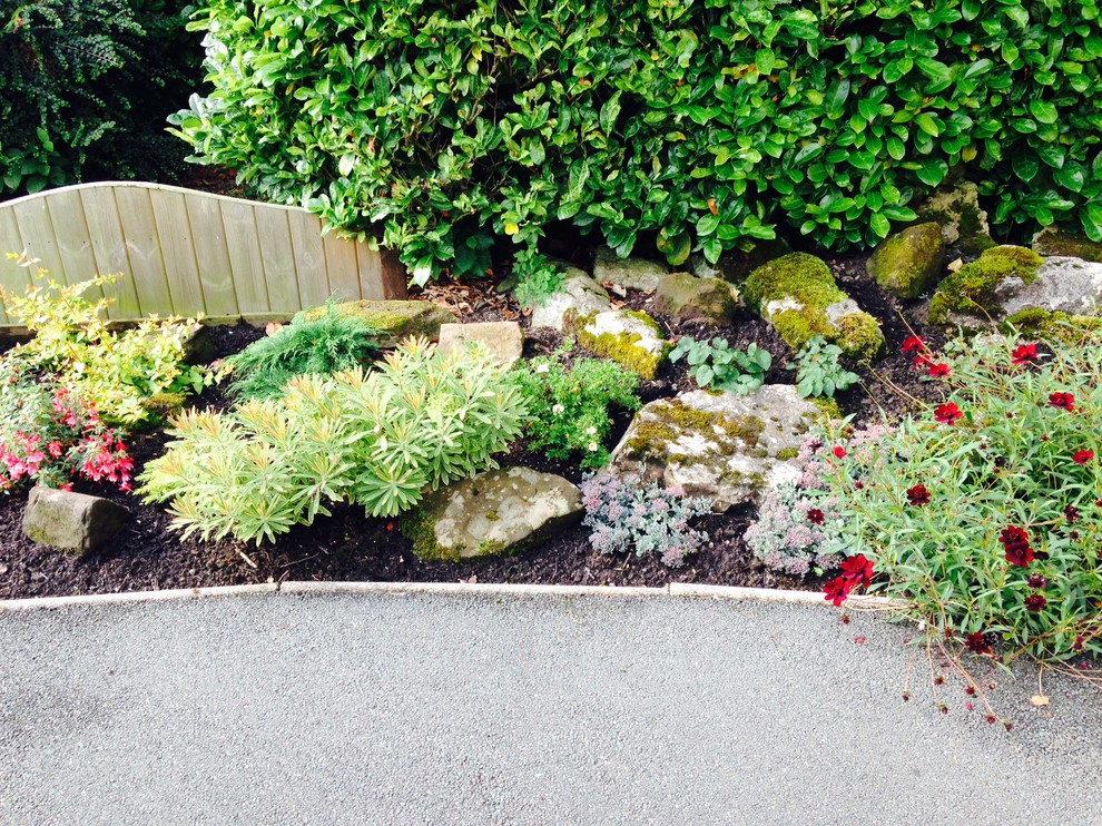 Landscaping - Borders and Rockery - Traditional - Landscape - West ...