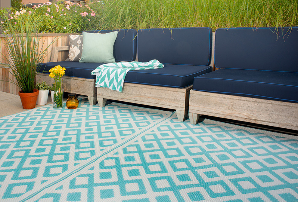 Mediterranean Garden with Outdoor Rugs - Mediterranean - Garden ...