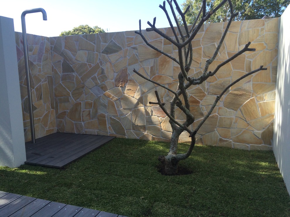 Moffat beach feature walls and low maintenance landscape - Coastal ...