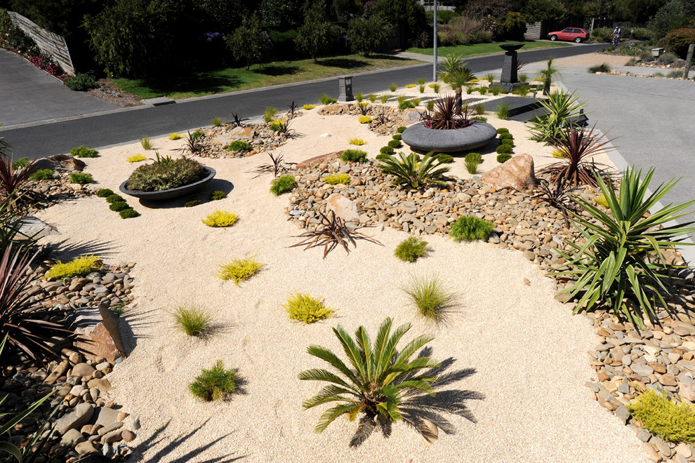 Mount Martha - Modern - Landscape - Melbourne - by Tony Blackford ...