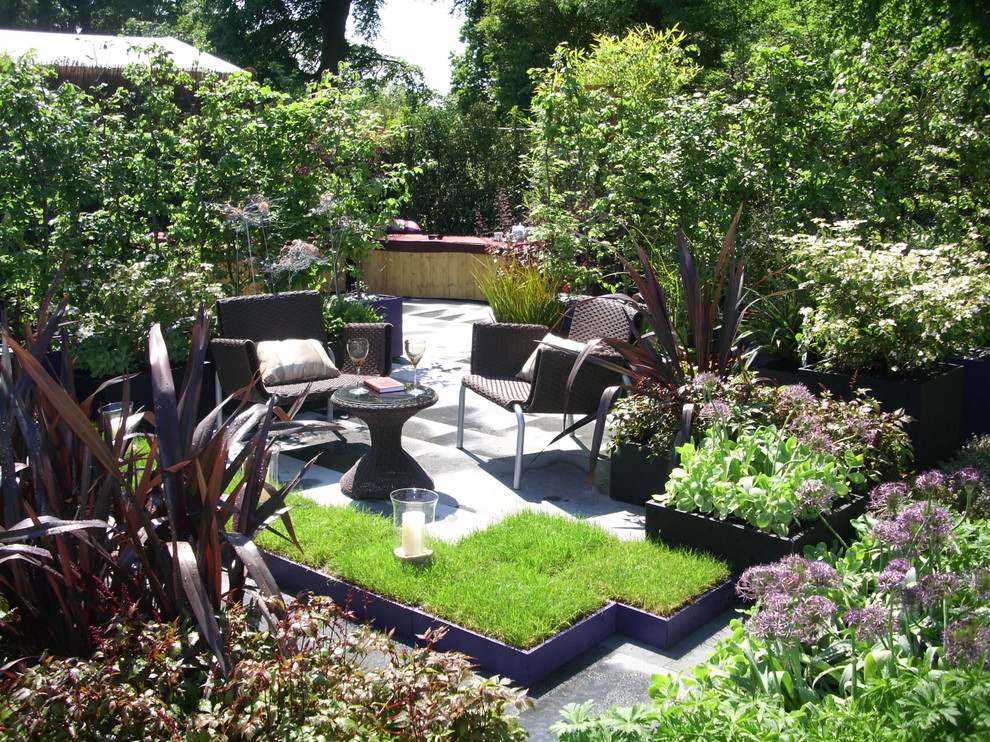 Movable Garden with outdoor lounge seating - Contemporary - Landscape ...