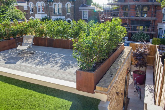 Multi-level garden - Contemporary - Garden - Hampshire - by Simon ...