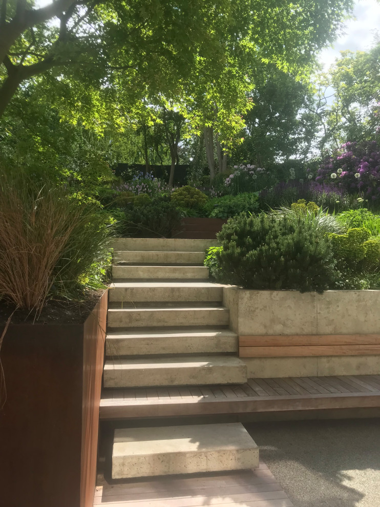 Muswell Hill Garden - Contemporary - Landscape - London - by London ...