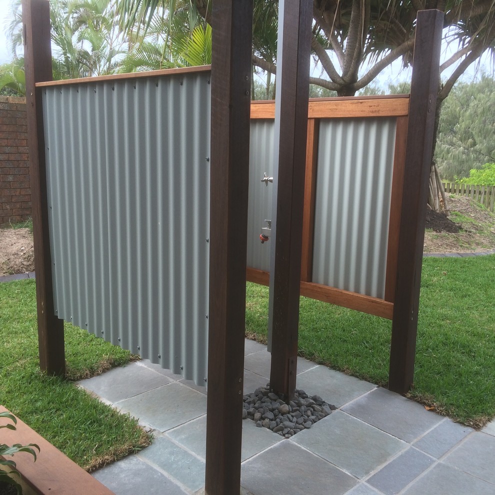 Outdoor Shower - Beach Style - Landscape - Sunshine Coast - by Peter ...