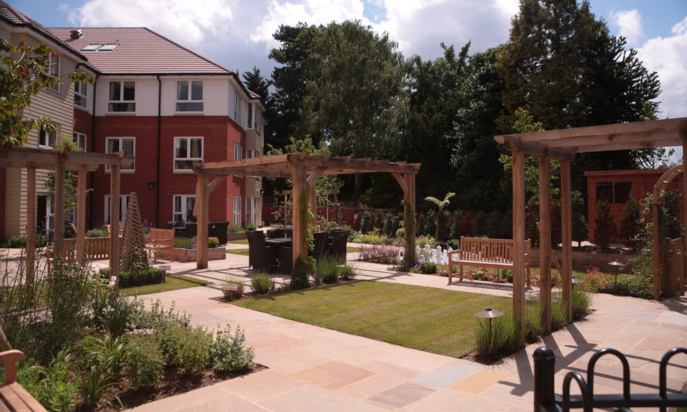 Park View Care Home - Contemporary - Landscape - London - by Aralia ...