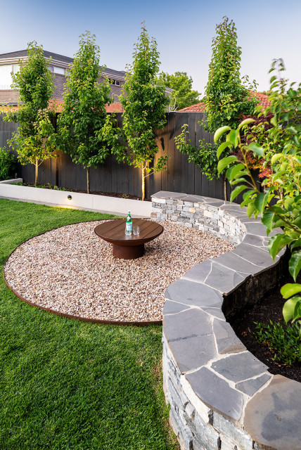 Pleasant surrounds - Contemporary - Garden - Melbourne - by Bayon ...