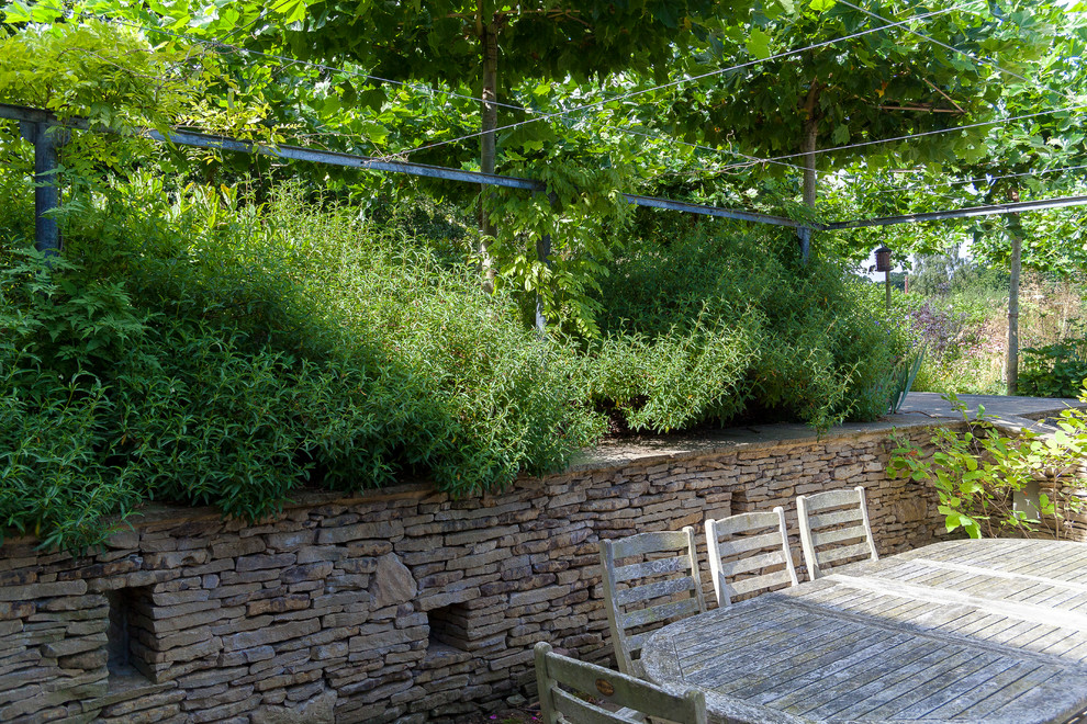 Ponds, Pergola's and Pom Pom's - Traditional - Landscape - Sussex - by ...