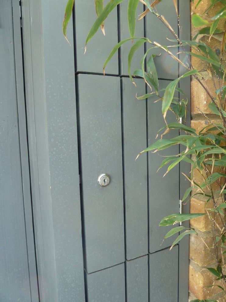 Post box entry detail - Modern - Landscape - London - by Georgia ...