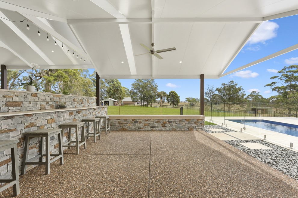 Razorback Modern Retreat - Modern - Landscape - Sydney - by Prestige ...