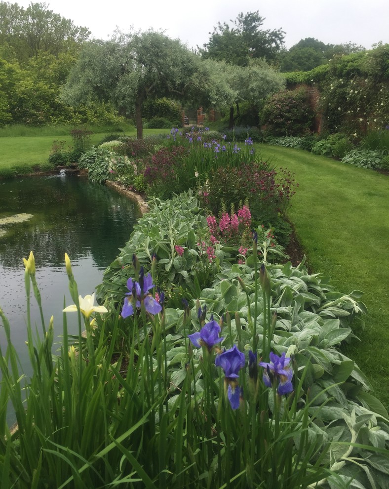 Remenham Hill - Farmhouse - Landscape - Oxfordshire - by Rory Andrews ...