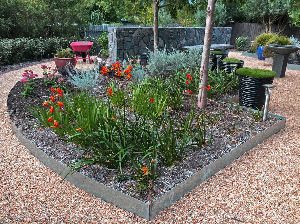 Retirement Garden Renovation - Contemporary - Landscape - Canberra ...