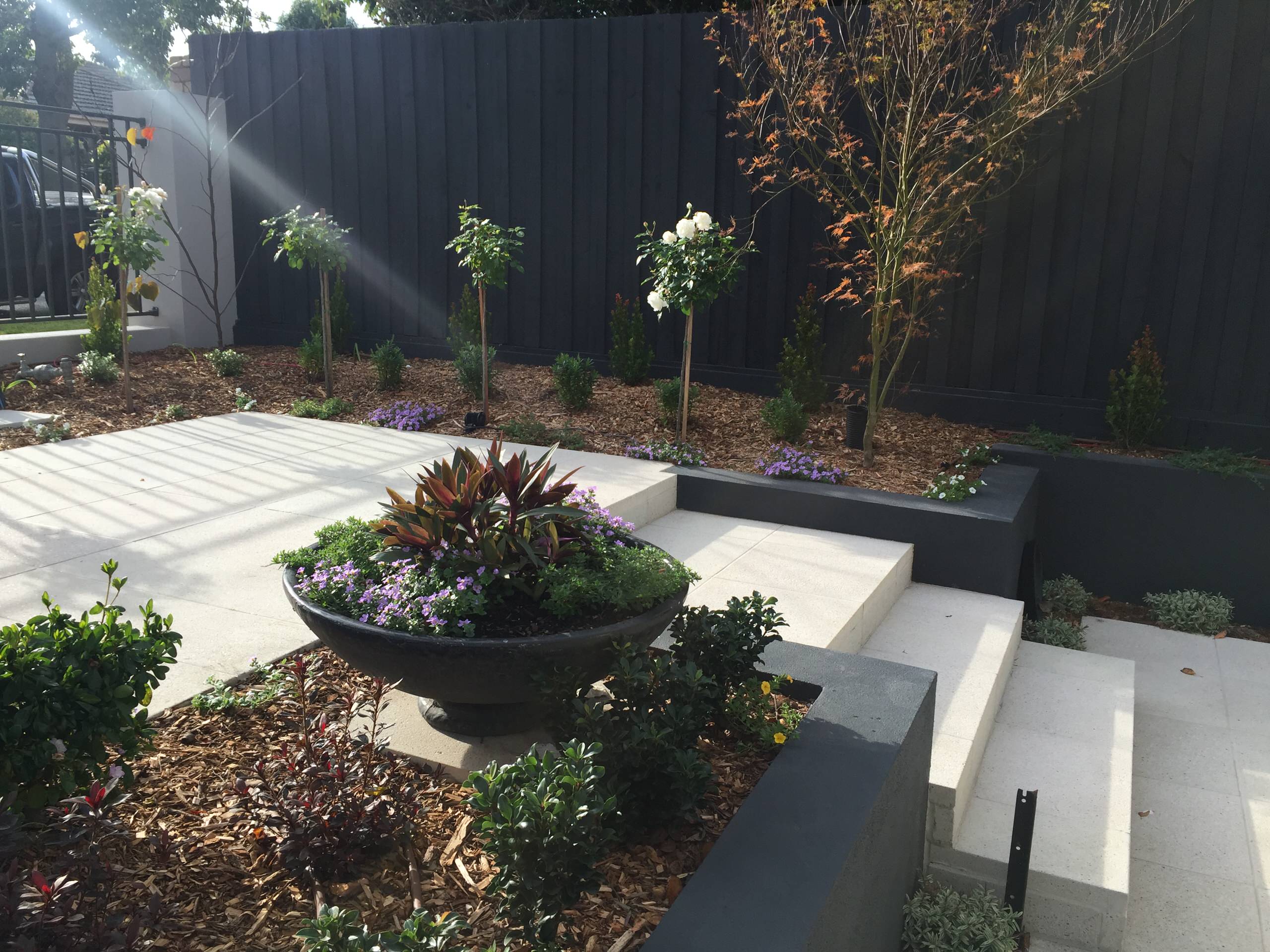 Black Exterior Retaining Walls Retaining Wall Blocks | Unilock