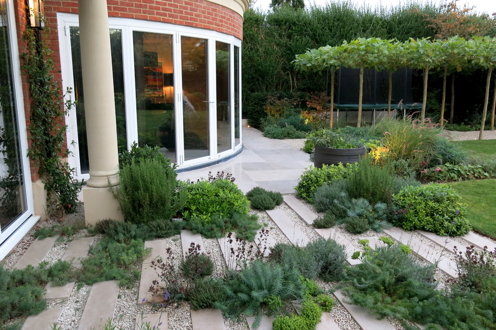 Surrey Garden - Contemporary - Landscape - London - by Charlotte Rowe ...