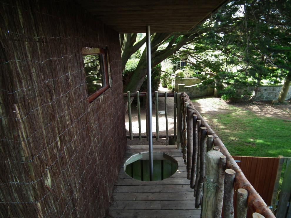 Tree House Design - Landscape - Dublin - by Richard Fanning Landscape ...