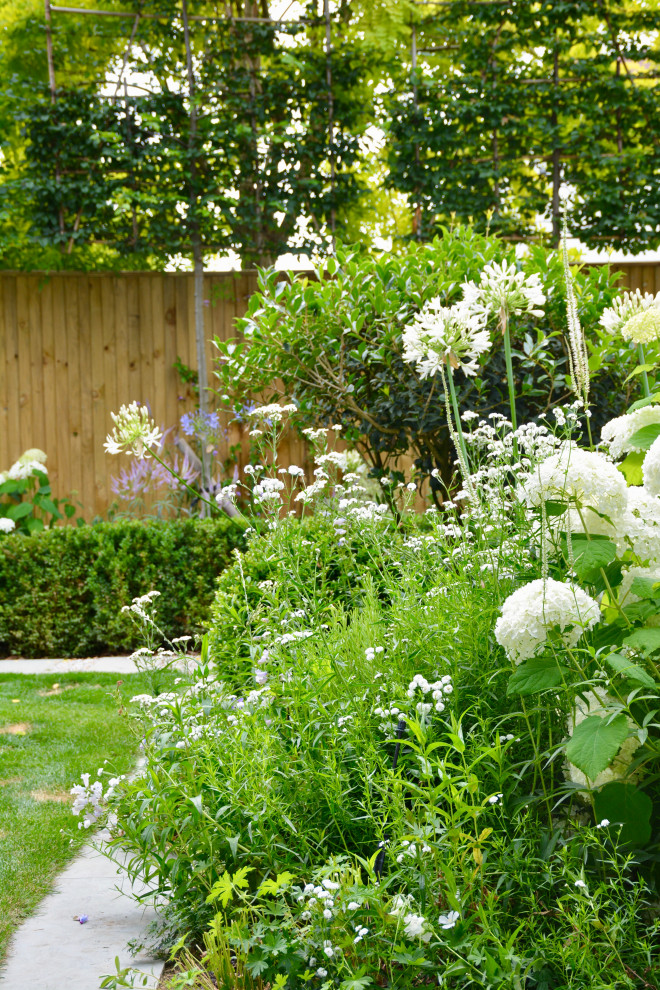Wimbledon Garden 4 - Contemporary - Landscape - London - by Tom Howard ...