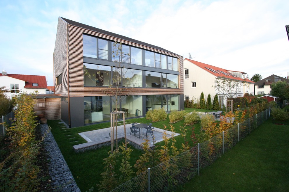 Fassade und Garten - Contemporáneo - Fachada - Stuttgart - de Q_bus ...