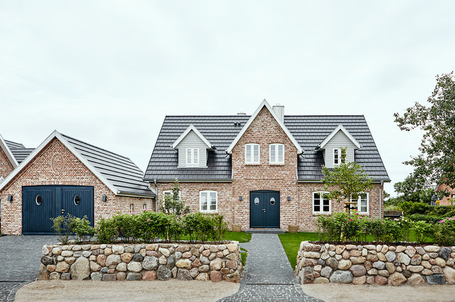 GDW - Neubau eines Wohnhauses - Country - Exterior - Other - by ...