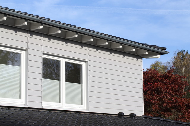 Modernes Einfamilienhaus mit Cedral Fassade - Contemporary - Exterior ...