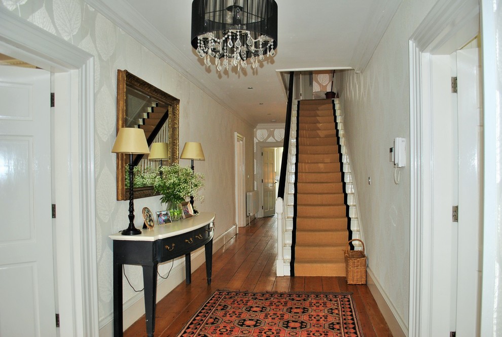 Bengeo Hall, Hertford - Traditional - Hall - Hertfordshire - by Sai ...