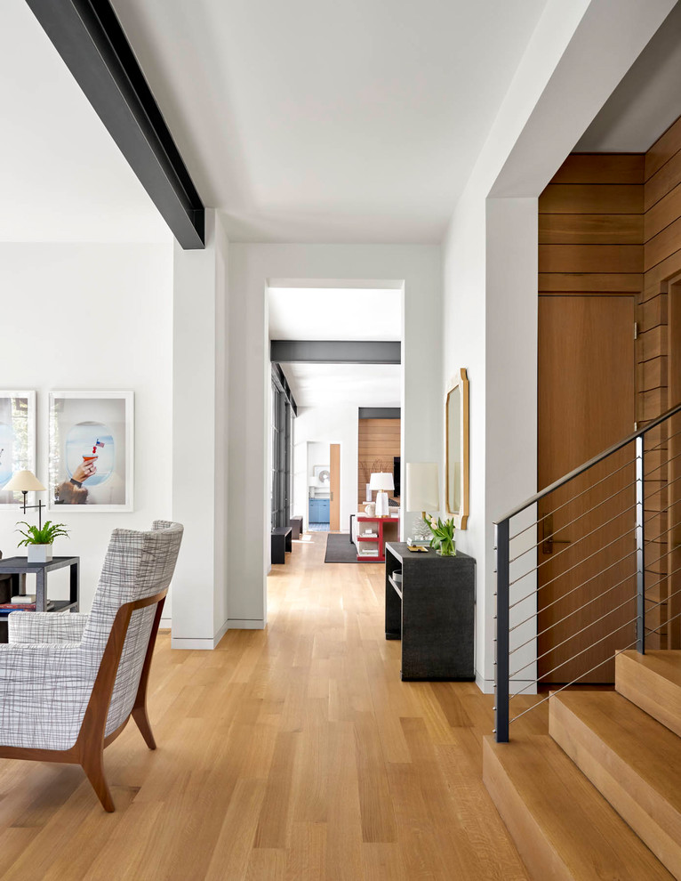COLORFULLY TRADITIONAL - Contemporary - Hall - Dallas - by Erin Sander ...