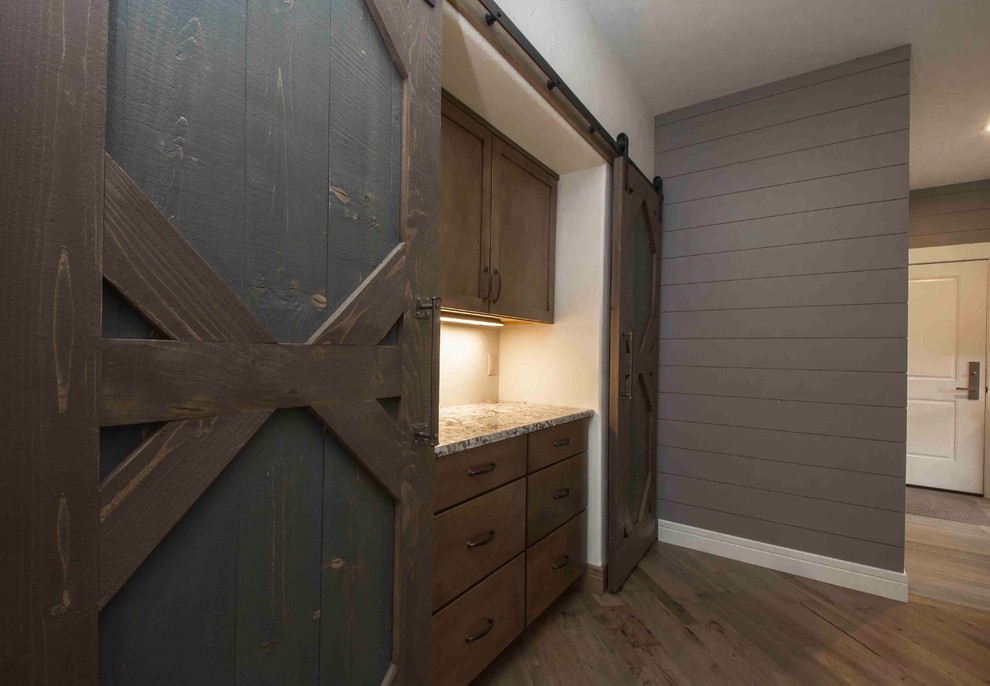 Custom Barn Doors Cover Built In Cabinet Drop Zone - Rustikal - Flur ...